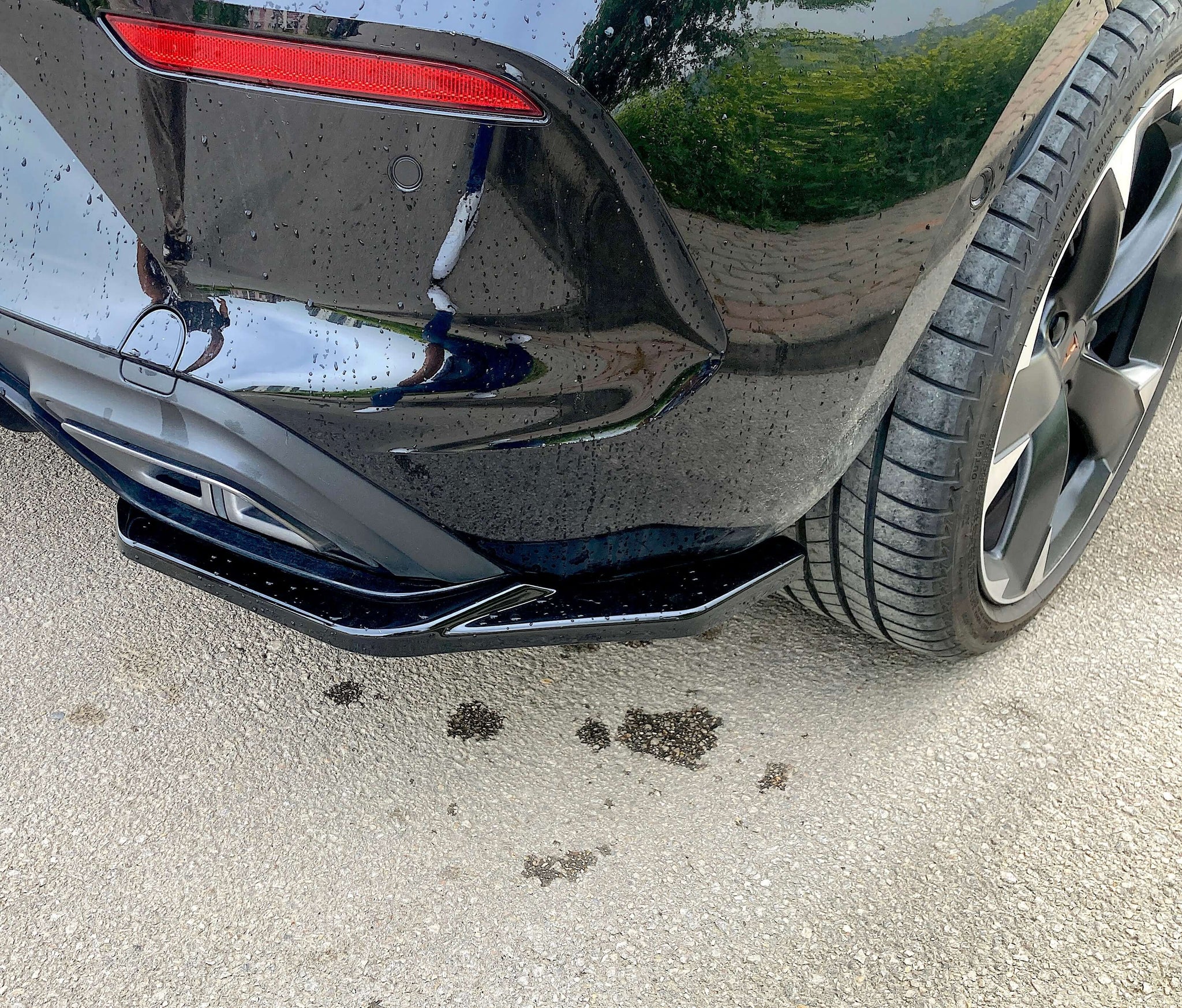 Rear Side Splitters CUPRA Leon 2020+ Version 2